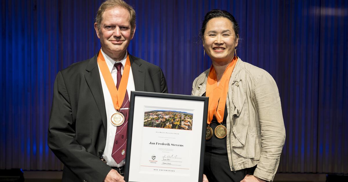 Dr. Fred Stevens, the New Ava Helen Pauling Chair | Linus Pauling ...